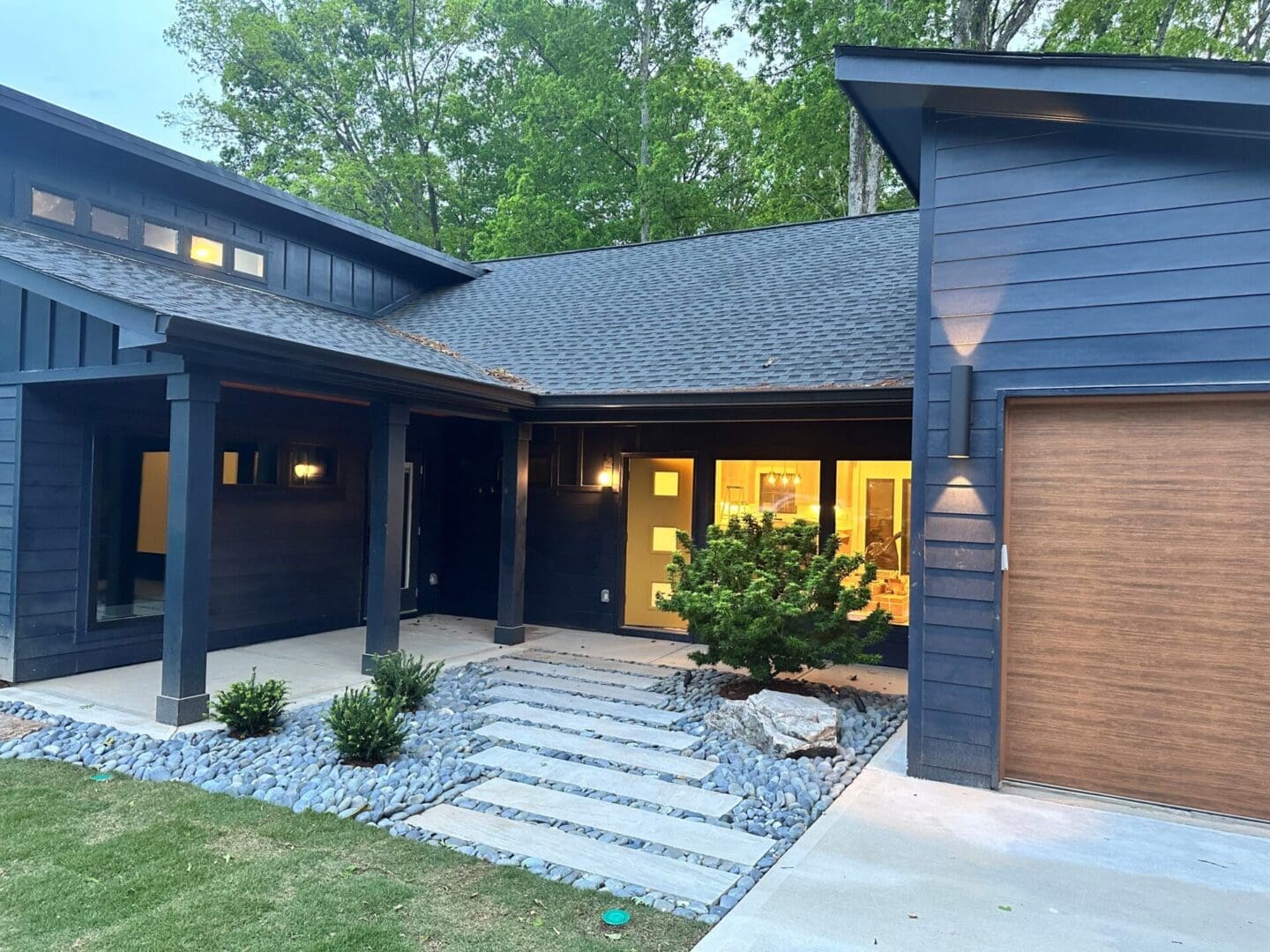 A Bold Brookhaven Gem - Luxury Home Upgrade - Riaans Designs